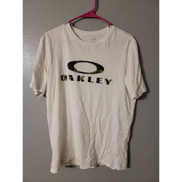 Oakley | Shirts | Oakley Regular Fit Camo Logo White Graphic T Shirt ...